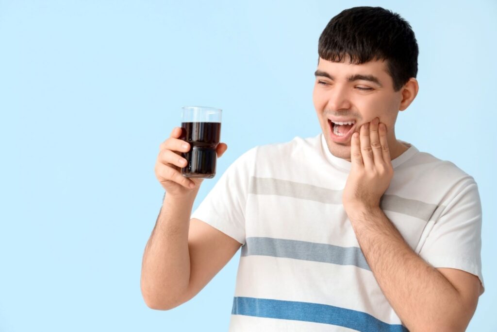 How Drinking Coke Affects Your Teeth
